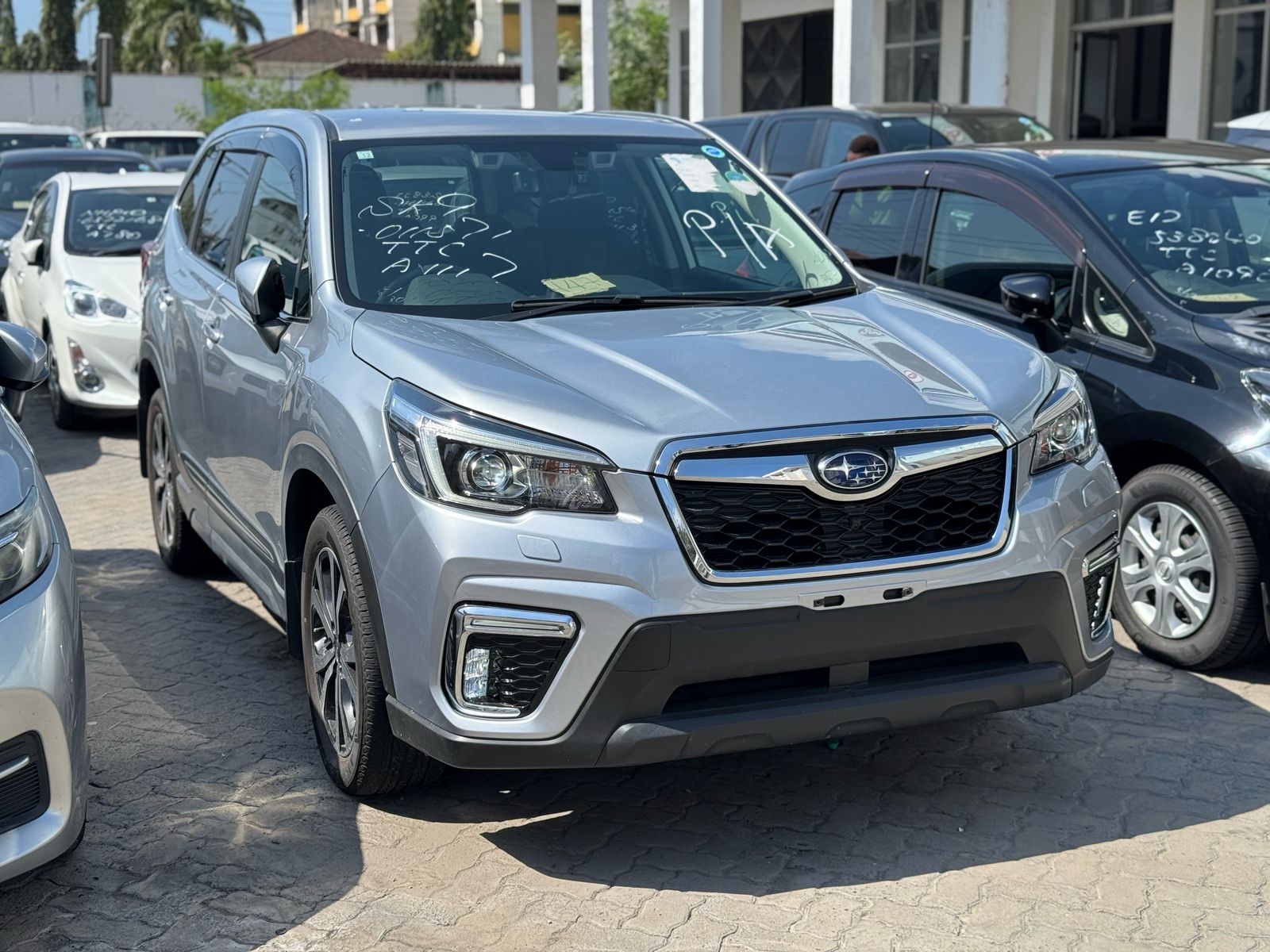 2018 SUBARU FORESTER NON TURBO 4WD - smart dream cars Mombasa