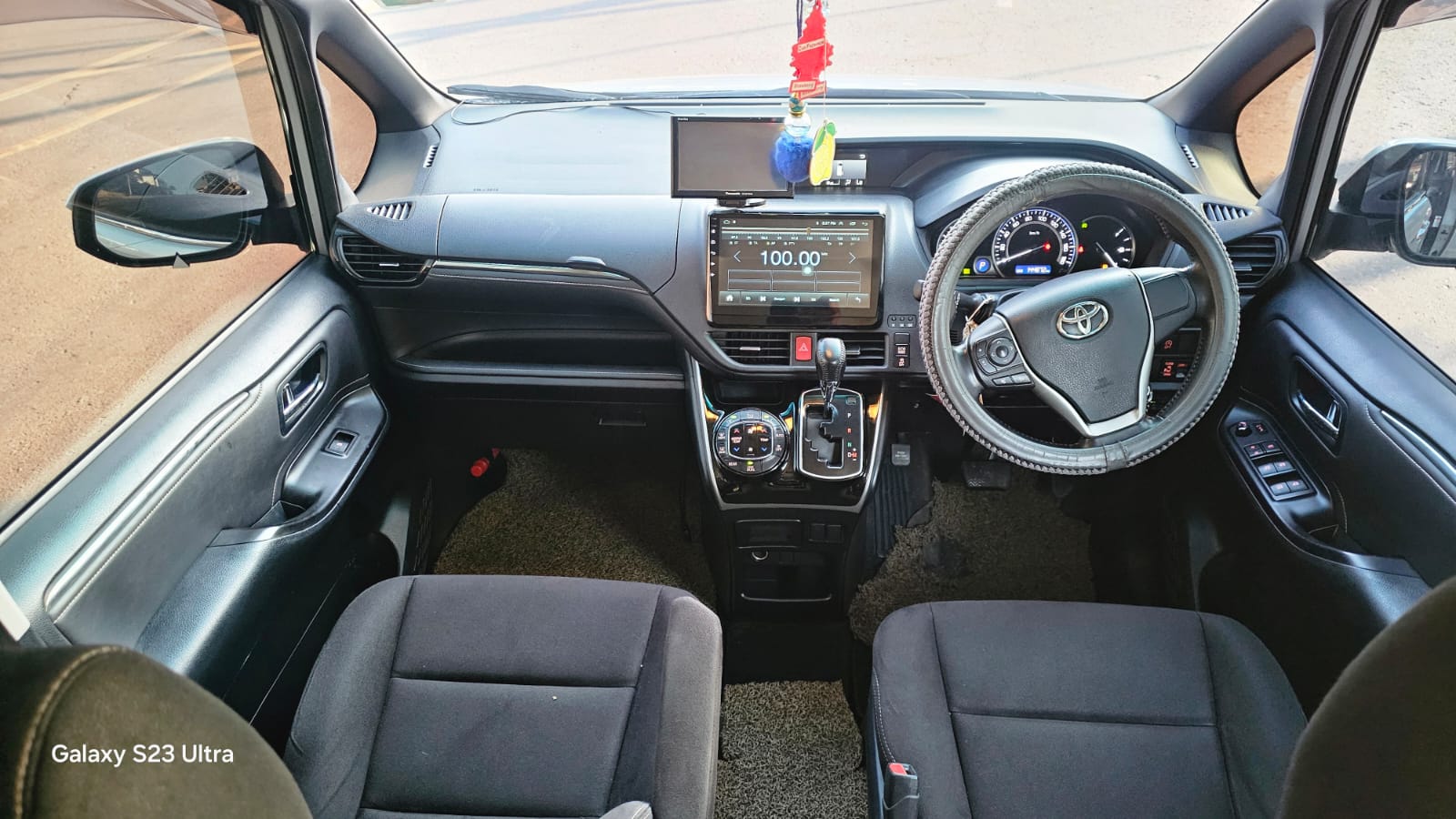 TOYOTA ESQUIRE 2015 - smart dream cars Mombasa
