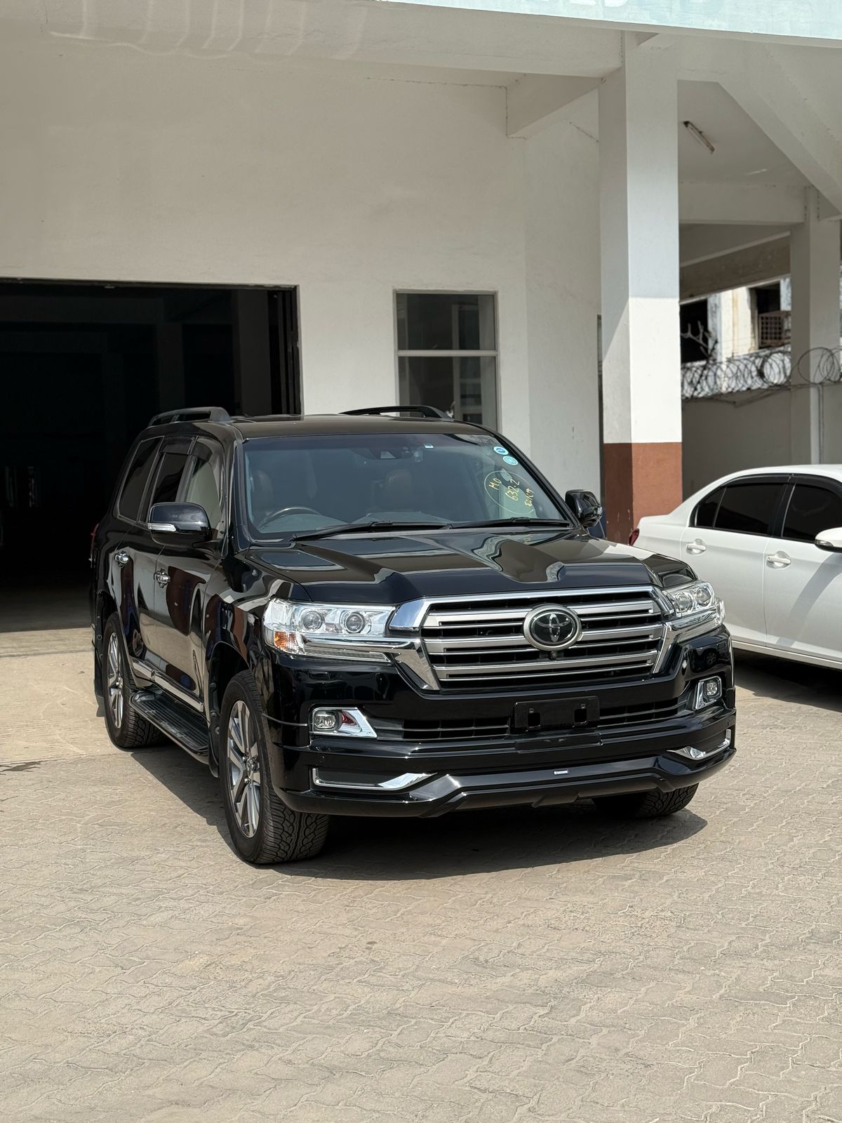 TOYOTA LAND CRUISER V8 ZX - smart dream cars Mombasa