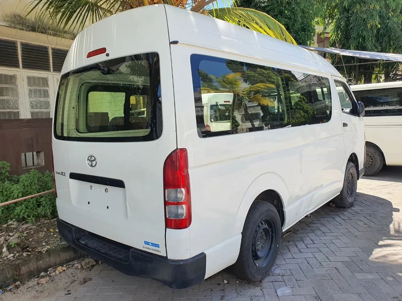 TOYOTA HIACE 9L - smart dream cars Mombasa