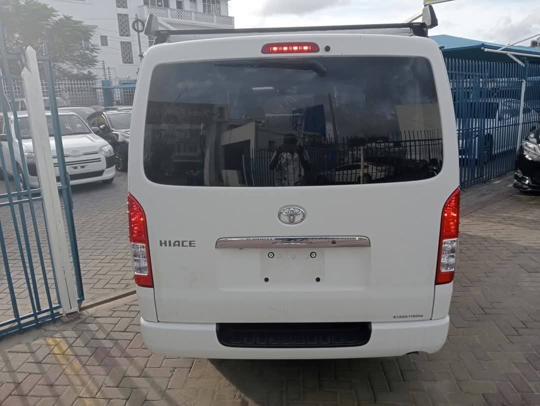 TOYOTA HIACE 7L 2017 - smart dream cars Mombasa