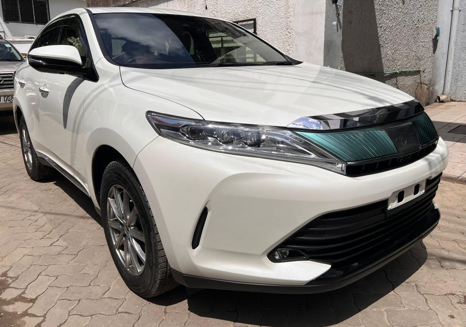 TOYOTA HARRIER 4WD - smart dream cars Mombasa