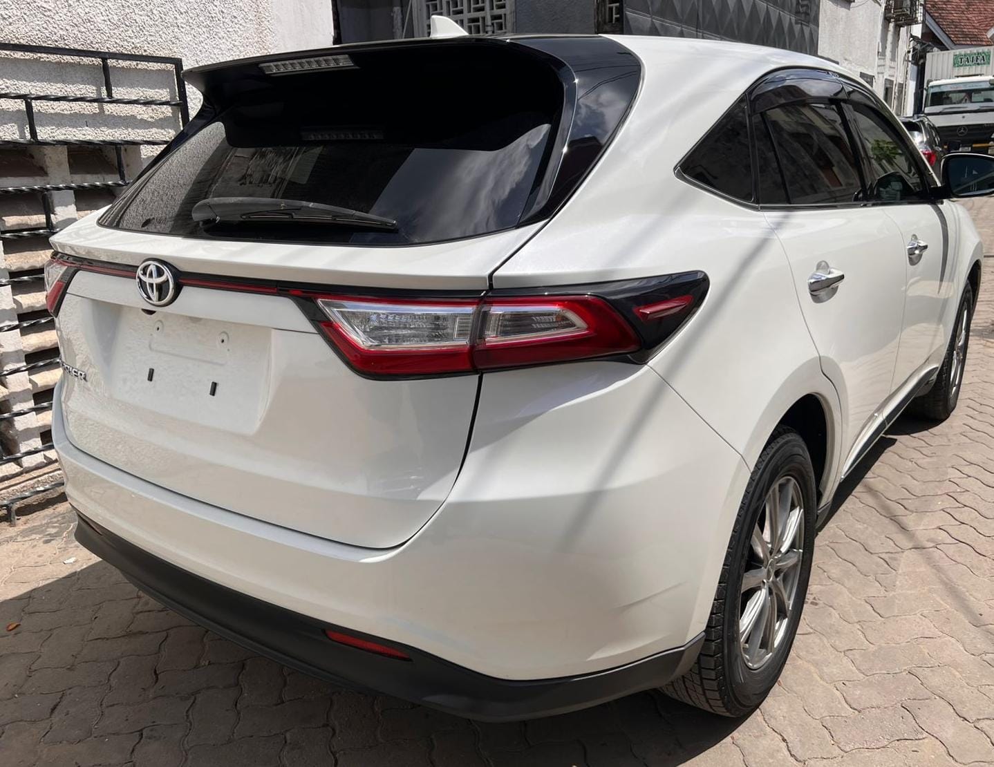 TOYOTA HARRIER 4WD - smart dream cars Mombasa