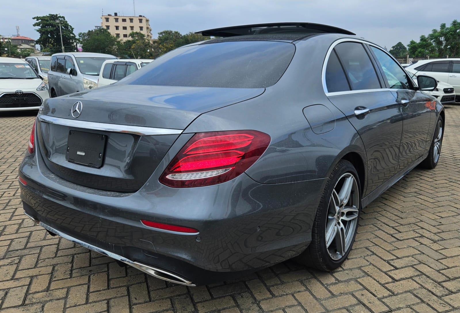 MERCEDES BENZ E200 - smart dream cars Mombasa