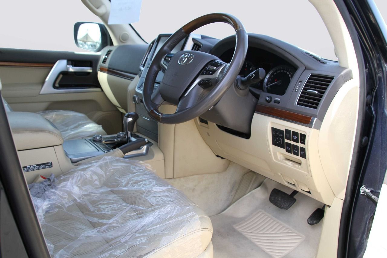 TOYOTA LANDCRUISER PRADO SAHARA - smart dream cars Mombasa