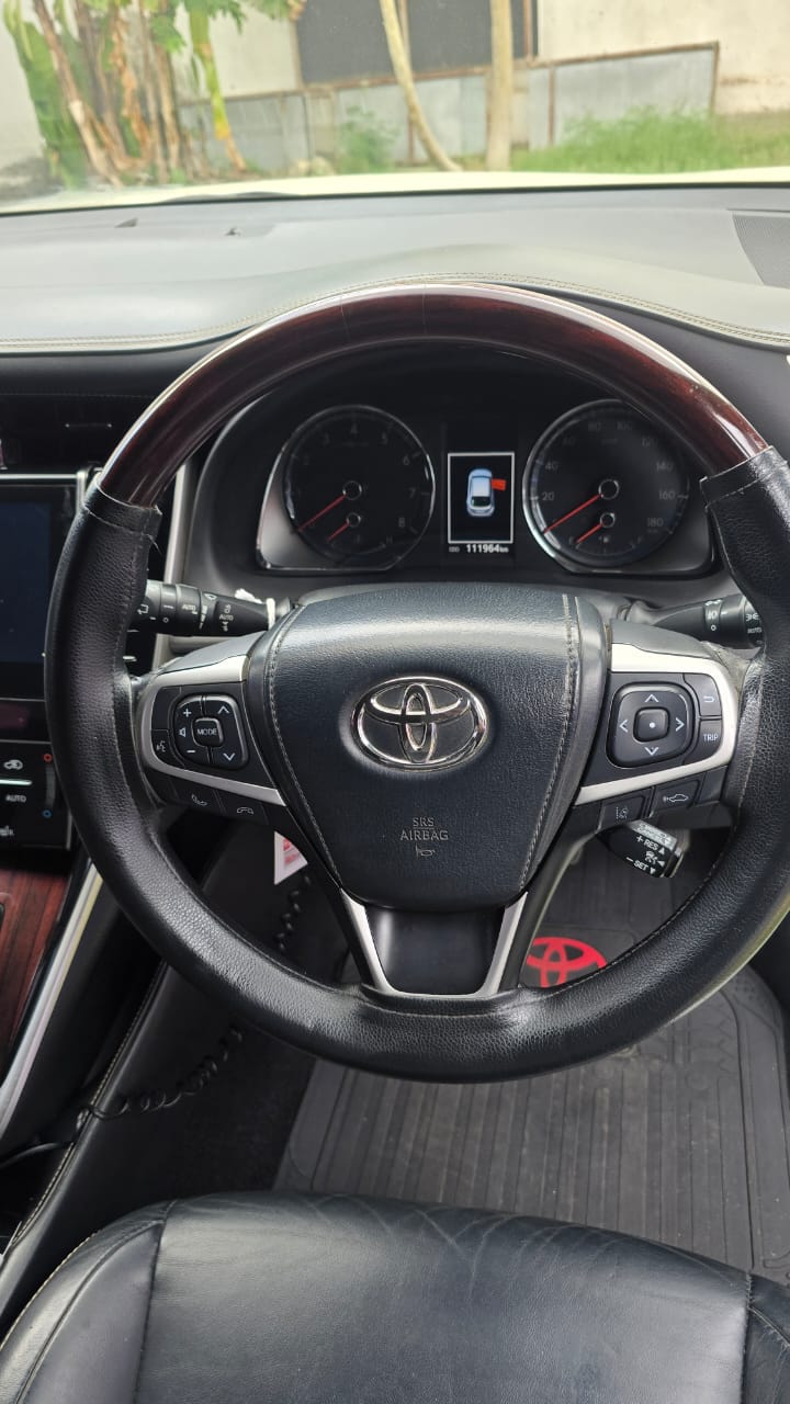 TOYOTA PREMIUM HARRIER 2016 - smart dream cars Mombasa