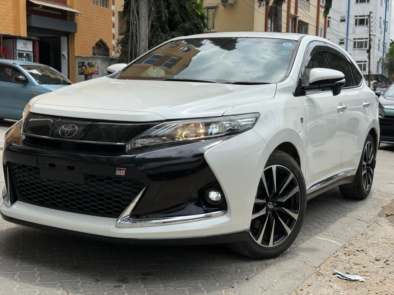 TOYOTA HARRIER GR SPORT 2018 - smart dream cars Mombasa